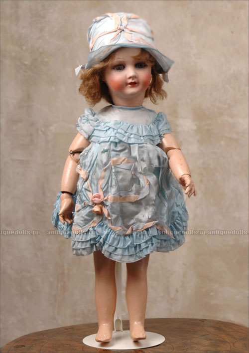 "Ходячая" кукла французской компании SFBJ, Paris. 1910-е годы